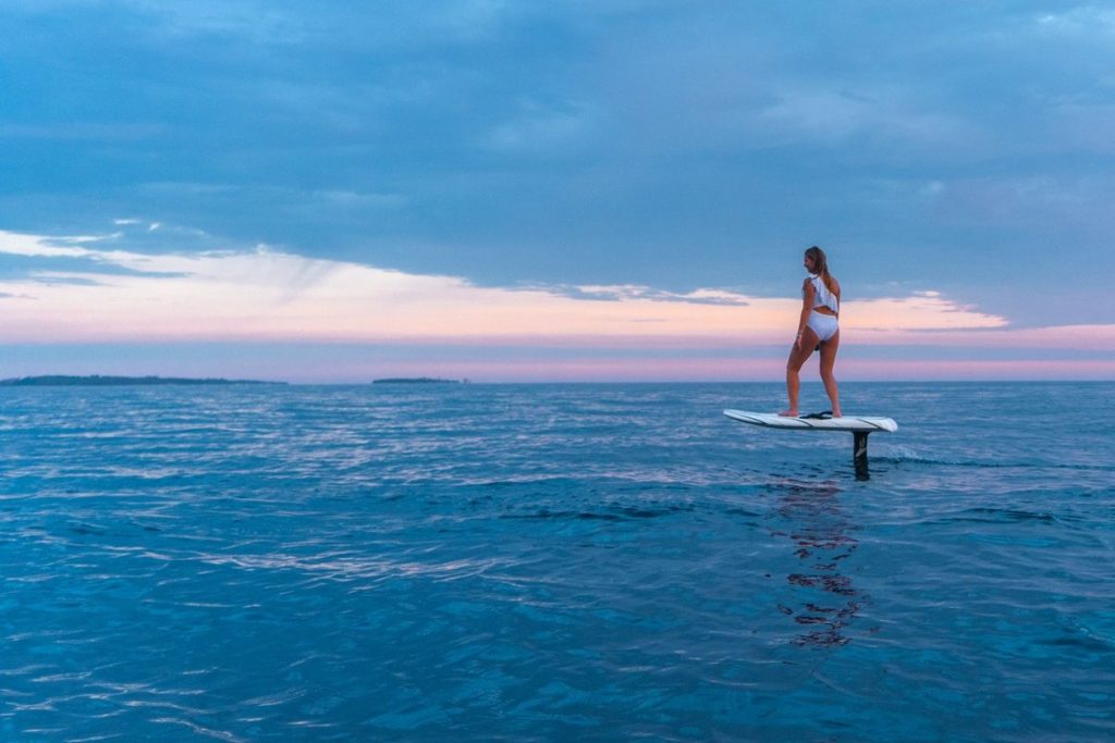 Electric efoil rental in the bay of Saint Tropez | Lift foils – Efoil ...